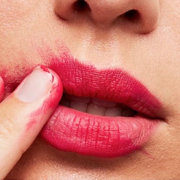 MAC Cosmetics | Makeup | Mac Retro Matte Lipstick Relentlessly Red ...